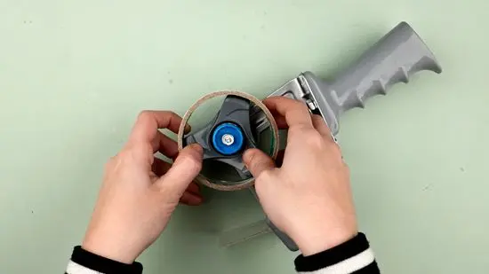 How to Load a Package Tape Dispenser-Step-by-Step Guide for Efficient ...